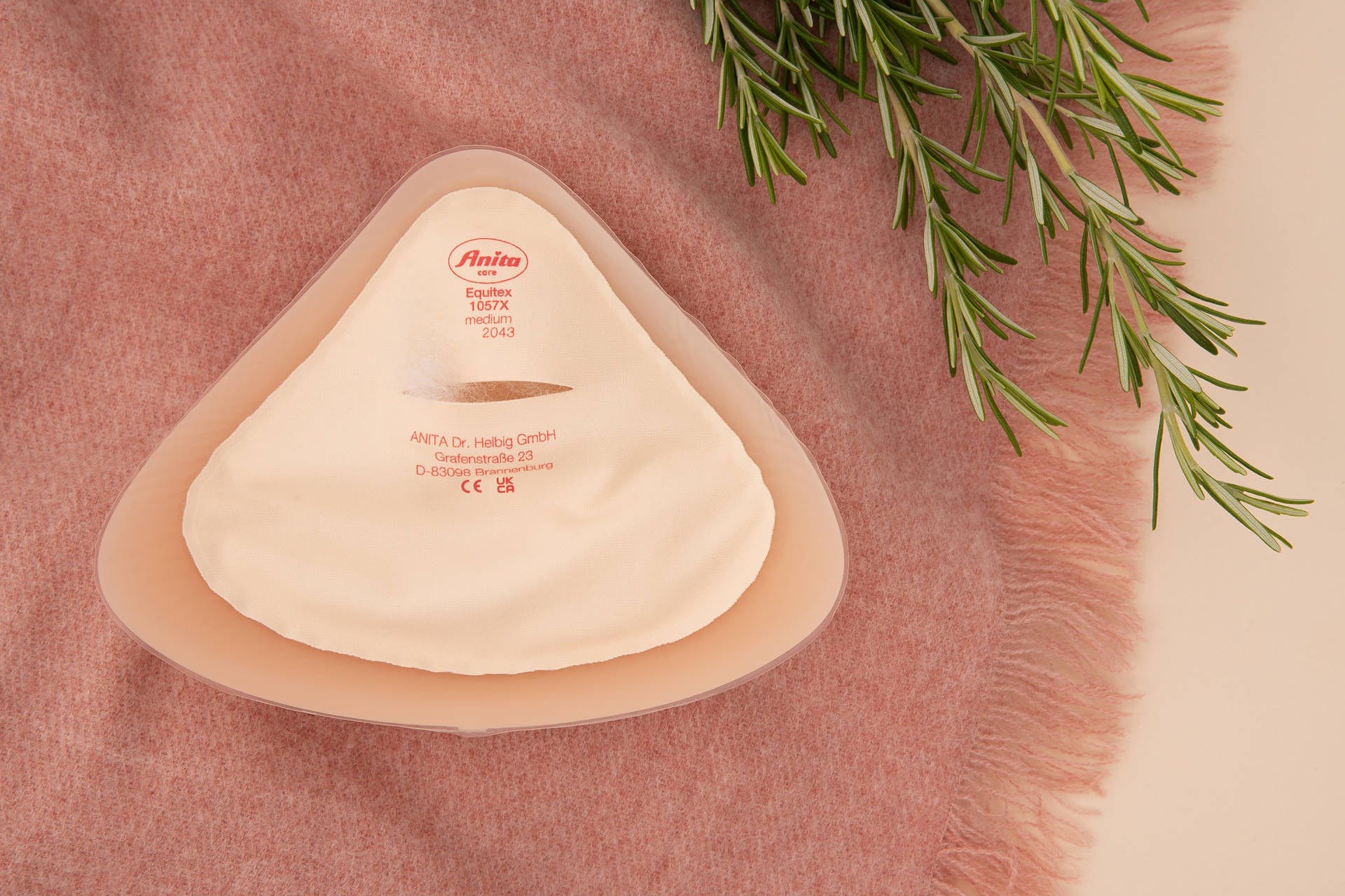 Anita Care Breast Prostheses Equitex Lightweight – Envie
